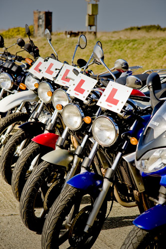 L plates fitted on all bikes 2 - Training - Gallery - Kickstart Bike ...